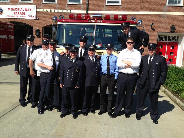 Sound Beach Memorial Day Parade - Independent Fire Company